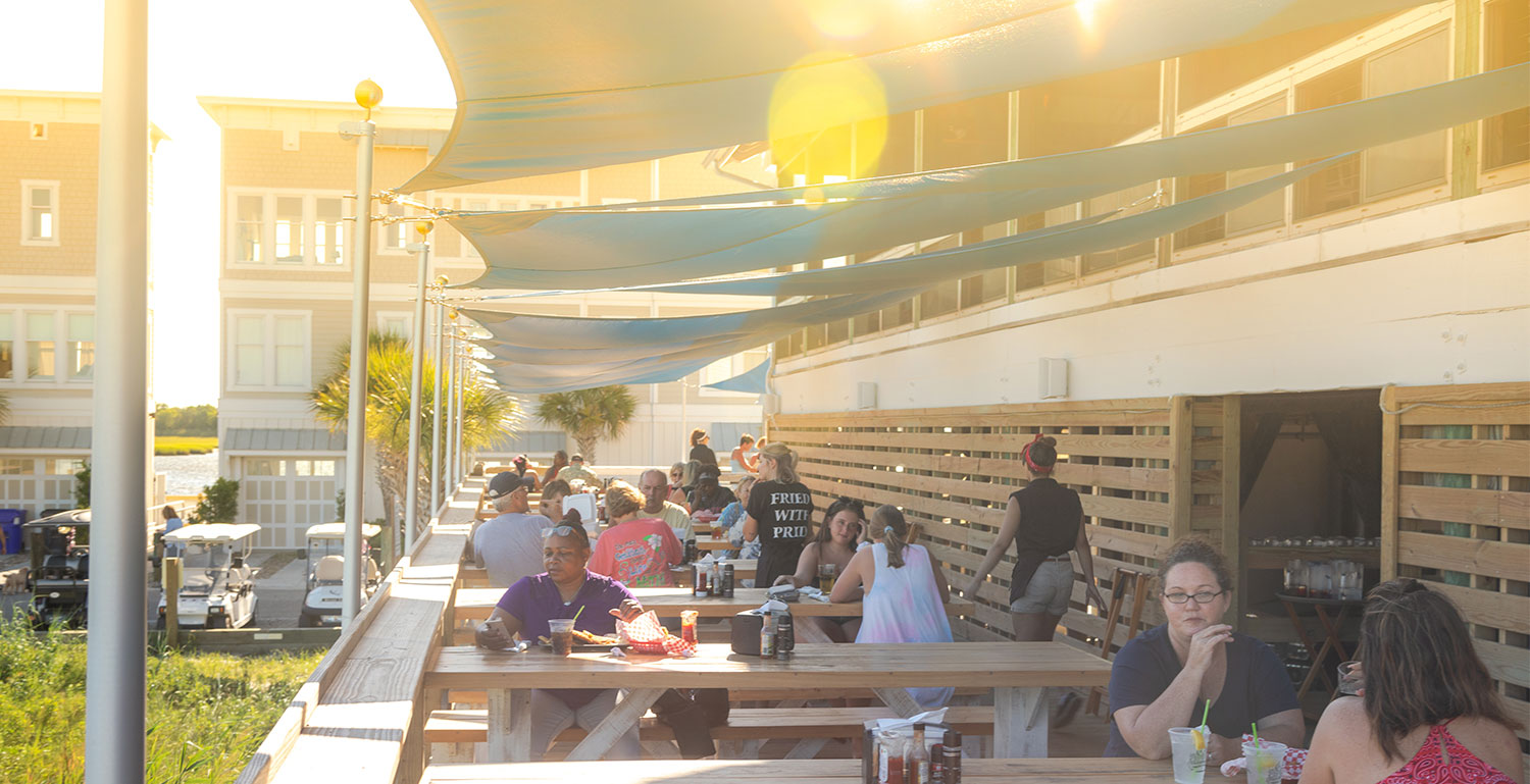 Waterfront Dining- The Frying Pan Restaurant - Southport Restaurant